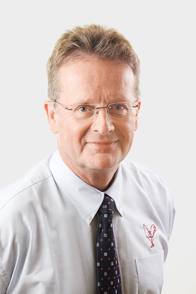 Poultry farmers lead the way in antibiotic reduction - THE FURROW