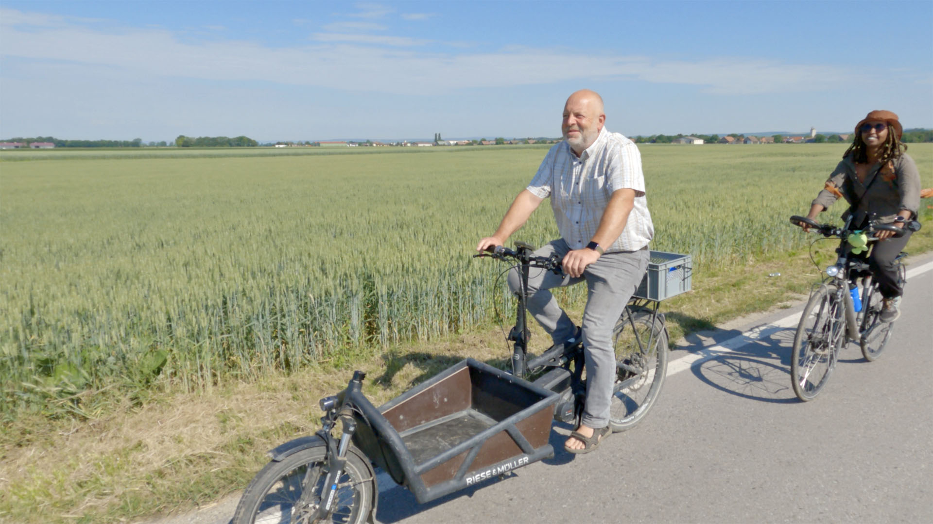 How does regenerative agriculture increase biodiversity? - THE FURROW