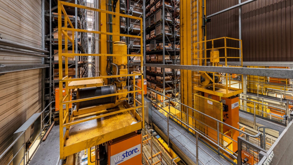 “Our work keeps our customers´machines running” - THE FURROW